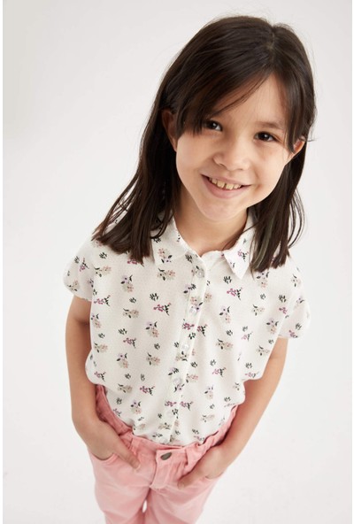 DeFacto Kız Çocuk Çiçek Desenli Bağlama Detaylı Kısa Kol Gömlek T3967A621SM DeFacto Kız Çocuk Çiçek Desenli Bağlama Detaylı Kısa Kol Gömlek T3967A621SM