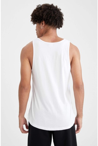 DeFacto Slim Fit Slogan Baskılı Bisiklet Yaka Pamuklu Penye Atlet V2583AZ21SM DeFacto Slim Fit Slogan Baskılı Bisiklet Yaka Pamuklu Penye Atlet V2583AZ21SM