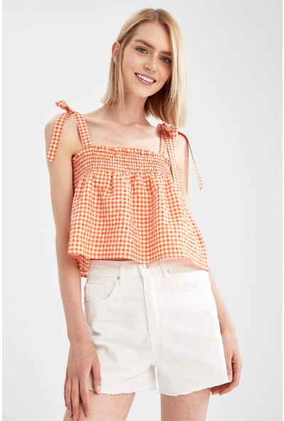 DeFacto Kare Desenli Askılı Volanlı Bluz U9438AZ21HS DeFacto Kare Desenli Askılı Volanlı Bluz U9438AZ21HS