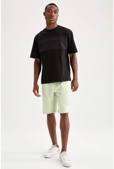 Defacto Regular Fit Beli Bağcıklı Şort W1105AZ21SM