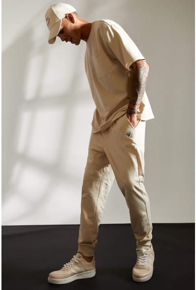 DeFacto Slim Fit Basic Jogger Eşofman Altı V8463Az21Hs DeFacto Slim Fit Basic Jogger Eşofman Altı V8463Az21Hs