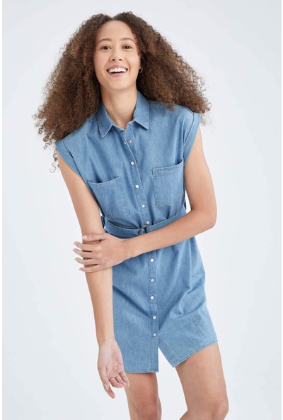 DeFacto Kemer Detaylı Slim Fit Jean Elbise R0364AZ21SM DeFacto Kemer Detaylı Slim Fit Jean Elbise R0364AZ21SM