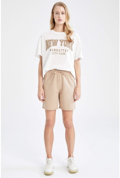 DeFacto Regular Fit Geri Dönüşümlü İnce Sweatshirt Kumaşı Bermuda Şort U4570AZ22SM
