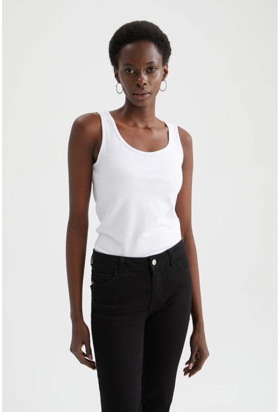 DeFacto Slim Fit Bisiklet Yaka Pamuklu Atlet I1059AZ22SM