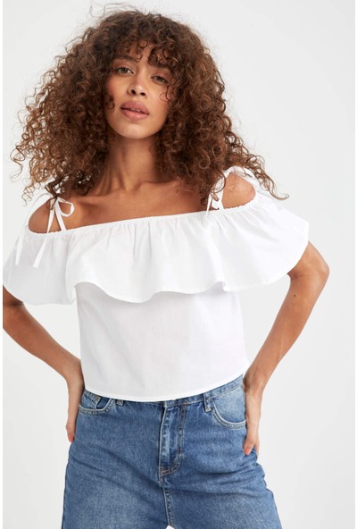 Defacto Carmen Yaka Askılı Volanlı Bluz U9259AZ21SM Defacto Carmen Yaka Askılı Volanlı Bluz U9259AZ21SM