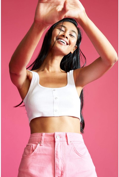 DeFacto Slim Fit Yuvarlak Yaka Crop Kaşkorse Atlet U7945AZ21HS