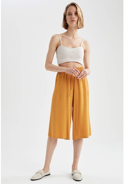 DeFacto Rahat Kesimli Kapri Pantolon N5513AZ21SM