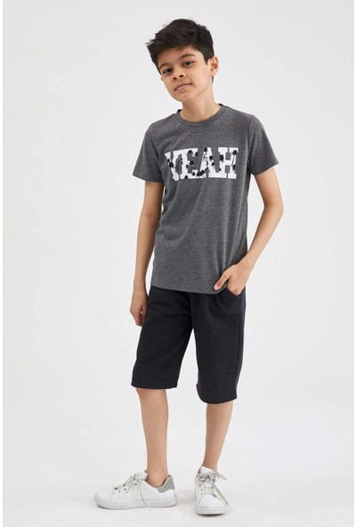 Defacto Erkek Çocuk Bağcıklı Bermuda Şort U3291A621SP Defacto Erkek Çocuk Bağcıklı Bermuda Şort U3291A621SP