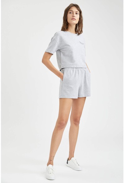 Defacto Beli Lastikli Relax Fit Mini Şort U3508AZ21HS Defacto Beli Lastikli Relax Fit Mini Şort U3508AZ21HS