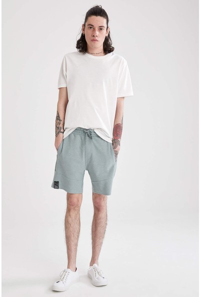 DeFacto Slim Fit Beli Bağcıklı Basic Şort U1475AZ21SM