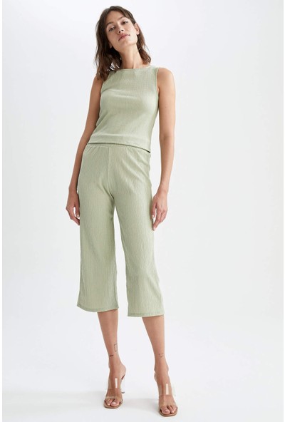 Defacto Elastik Belli Bürümcük Kumaşlı Kapri Pantolon U4945AZ21SM Defacto Elastik Belli Bürümcük Kumaşlı Kapri Pantolon U4945AZ21SM