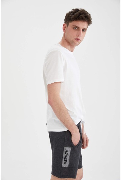 DeFacto Slim Fit File Detaylı Şort U6150AZ21SM