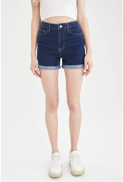 Defacto Paçası Katlama Detaylı Mini Jean Şort U3045AZ21SM Defacto Paçası Katlama Detaylı Mini Jean Şort U3045AZ21SM