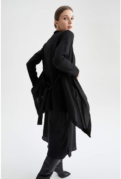 DeFacto Regular Fit Şal Yaka Kuşaklı Tunik V8961AZ21HS