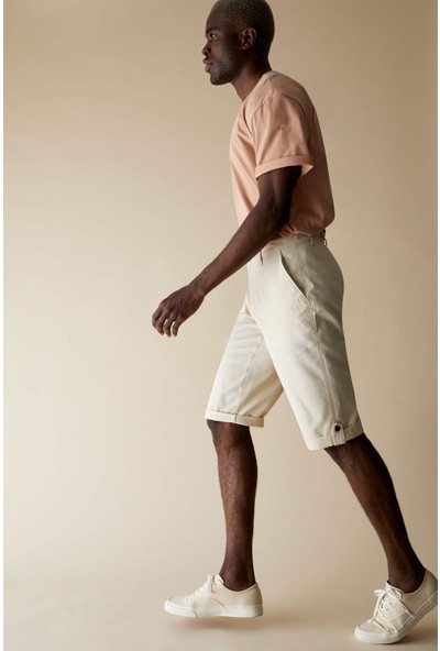 Defacto Regular Fit Pamuklu Kapri Şort S5713AZ21SM