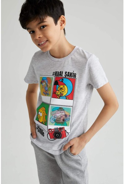 Defacto Erkek Çocuk Kral Şakir Lisanlı Hologram Baskılı Kısa Kollu Tişört U4381A621SM