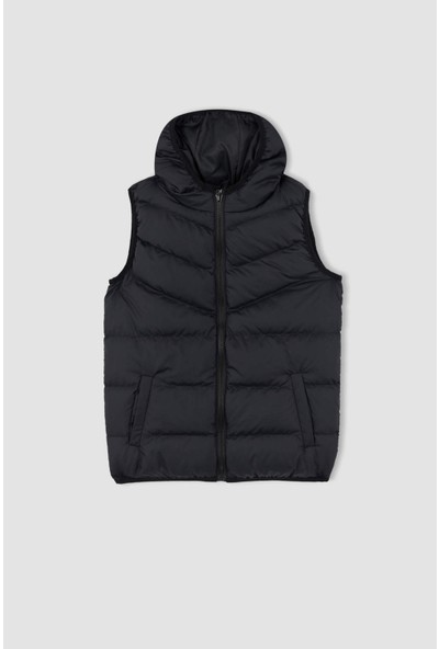 DeFacto Erkek Çocuk Regular Fit Basic Kapüşonlu Mevsimlik Şişme Yelek Y2088A622SP DeFacto Erkek Çocuk Regular Fit Basic Kapüşonlu Mevsimlik Şişme Yelek Y2088A622SP