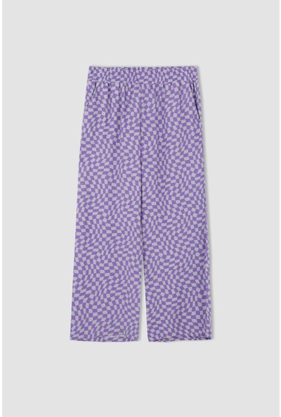 DeFacto DF Plus Dama Desenli Geniş Paça Normal Bel Büyük Beden Viskon Pantolon Y1866AZ22SM DeFacto DF Plus Dama Desenli Geniş Paça Normal Bel Büyük Beden Viskon Pantolon Y1866AZ22SM