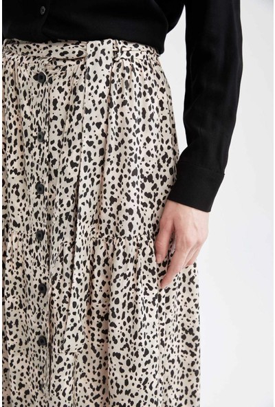 DeFacto Regular Fit Leopar Desenli Viskon Midi Etek X2643AZ22SM DeFacto Regular Fit Leopar Desenli Viskon Midi Etek X2643AZ22SM