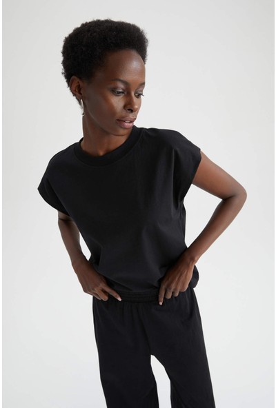 DeFacto Regular Fit Bisiklet Yaka Basic Yarasa Kollu Tişört X0424AZ22SP DeFacto Regular Fit Bisiklet Yaka Basic Yarasa Kollu Tişört X0424AZ22SP