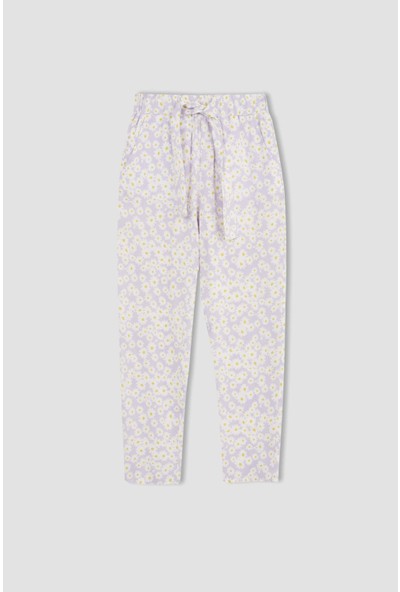 DeFacto Kız Çocuk Carrot Fit Desenli Düz Paça Viskon Pantolon W8823A622SM DeFacto Kız Çocuk Carrot Fit Desenli Düz Paça Viskon Pantolon W8823A622SM