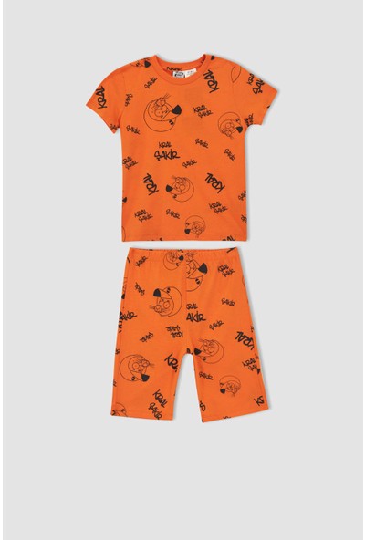 DeFacto Erkek Çocuk Kral Şakir Lisanslı Regular Fit Pamuklu Kısa Kollu Şort Pijama Takım X2443A622SM DeFacto Erkek Çocuk Kral Şakir Lisanslı Regular Fit Pamuklu Kısa Kollu Şort Pijama Takım X2443A622SM