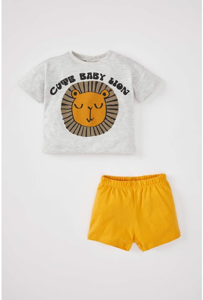 DeFacto Erkek Bebek Regular Fit Aslan Baskılı Pamuklu Kısa Kollu Tişört Şort Takım X6235A222SM