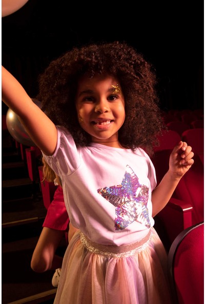 DeFacto Kız Çocuk Regular Fit Bisiklet Yaka Payetli Kısa Kollu Tişört W9067A622SM