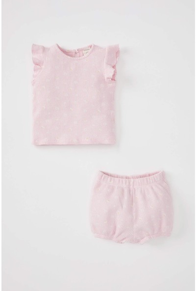 DeFacto Kız Bebek Regular Fit Bisiklet Yaka Kısa Kollu Waffle Tişört Şort Takım X6014A222SM