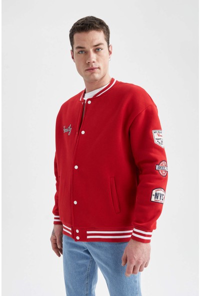 DeFacto Oversize Fit Kolej Yaka Bomber İçi Yumuşak Tüylü Mont X9340AZ22SP DeFacto Oversize Fit Kolej Yaka Bomber İçi Yumuşak Tüylü Mont X9340AZ22SP