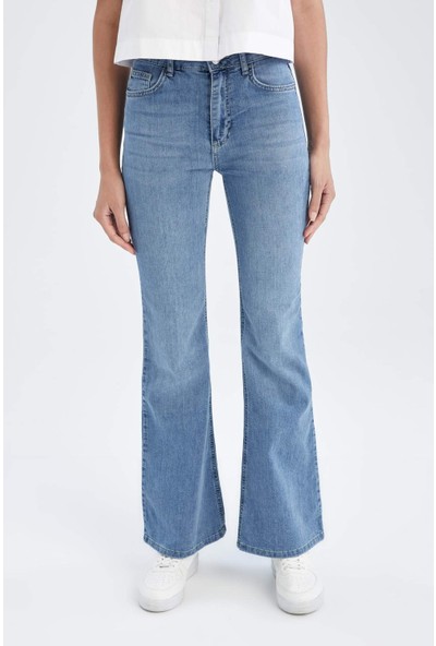 DeFacto İspanyol Paça Normal Bel Jean Pantolon X3830AZ22SM