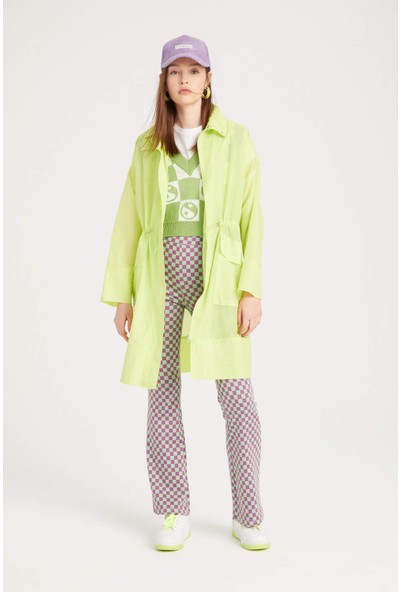 DeFacto Standart Fit Polo Yaka Fermuarlı İnce Mevsimlik Uzun Yağmurluk X6774AZ21AU DeFacto Standart Fit Polo Yaka Fermuarlı İnce Mevsimlik Uzun Yağmurluk X6774AZ21AU