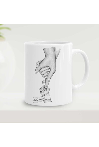 Hediyegman Anneler Gününe Karakalem Çizim Tasarımlı Baskılı Kupa Bardak Hediyegman Anneler Gününe Karakalem Çizim Tasarımlı Baskılı Kupa Bardak