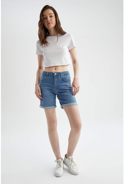 DeFacto Yırtık Detaylı Mini Jean Şort X3021AZ22SM
