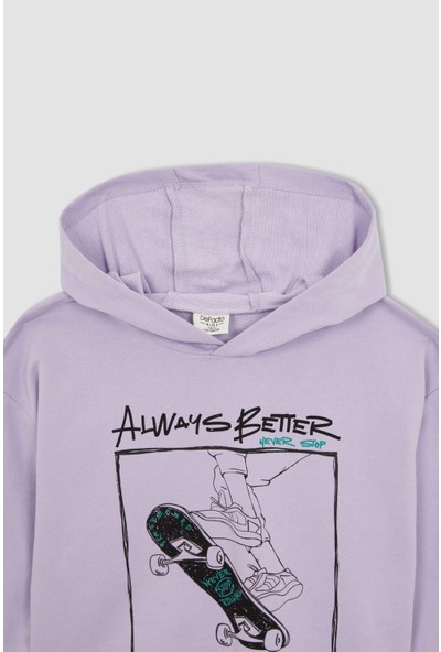 DeFacto Erkek Çocuk Regular Fit Kapüşonlu Kaykay Baskılı Sweatshirt W7782A622SP DeFacto Erkek Çocuk Regular Fit Kapüşonlu Kaykay Baskılı Sweatshirt W7782A622SP