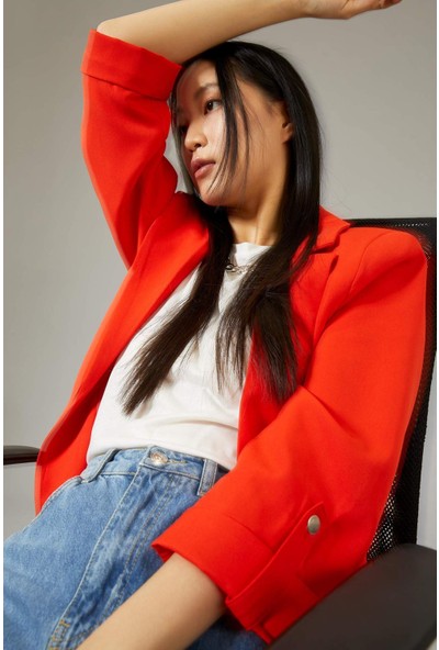 DeFacto Regular Fit Kol Katlama Detaylı Blazer Ceket W5302AZ22SM