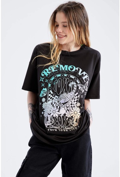 DeFacto Coool Oversize Fit Mistik Baskılı Kısa Kollu Tişört X0966AZ22SM DeFacto Coool Oversize Fit Mistik Baskılı Kısa Kollu Tişört X0966AZ22SM