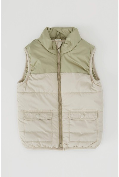 DeFacto Erkek Bebek Dik Yaka Renk Bloklu Dolgulu Şişme Yelek W6525A222SP DeFacto Erkek Bebek Dik Yaka Renk Bloklu Dolgulu Şişme Yelek W6525A222SP