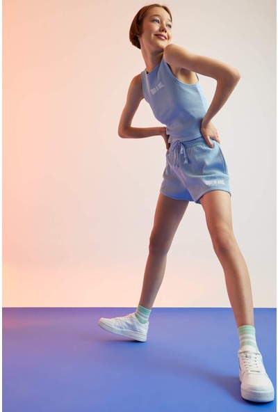 DeFacto Coool Yazı Nakışlı Organik Pamuklu Beli Bağcıklı Waffle Mini Şort U4108AZ21SP