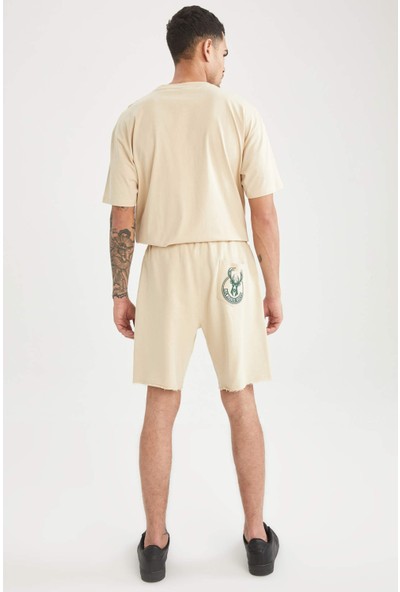 DeFacto NBA Lisanslı Milwaukee Bucks Baskılı Slim Fit Bağcıklı Pamuklu Penye Şort R0538AZ21SM DeFacto NBA Lisanslı Milwaukee Bucks Baskılı Slim Fit Bağcıklı Pamuklu Penye Şort R0538AZ21SM