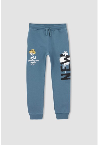 DeFacto Erkek Çocuk Slim Fit Slogan Baskılı Jogger Eşofman Alt W7898A622SP DeFacto Erkek Çocuk Slim Fit Slogan Baskılı Jogger Eşofman Alt W7898A622SP