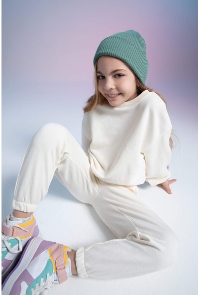 DeFacto Kız Çocuk Jogger Standart Fit Cep Detaylı Jogger Eşofman Alt W7100A622SP DeFacto Kız Çocuk Jogger Standart Fit Cep Detaylı Jogger Eşofman Alt W7100A622SP