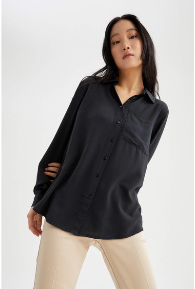 DeFacto Oversize Fit Basic Poplin Uzun Kollu Gömlek W8448AZ22SM DeFacto Oversize Fit Basic Poplin Uzun Kollu Gömlek W8448AZ22SM