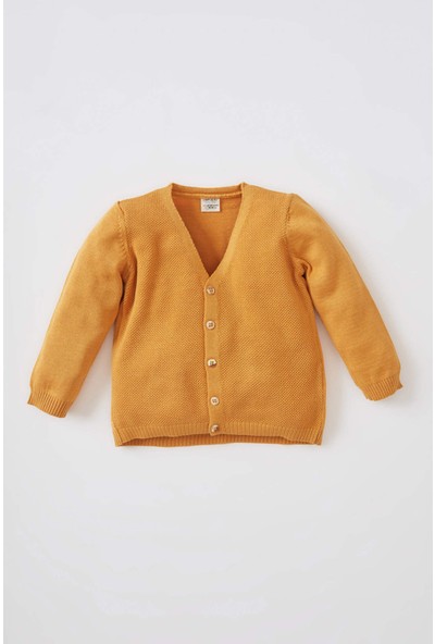 DeFacto Erkek Bebek V Yaka Düğmeli Triko Hırka W6531A222SP DeFacto Erkek Bebek V Yaka Düğmeli Triko Hırka W6531A222SP