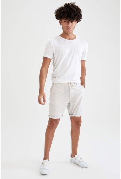DeFacto Regular Fit Bağcıklı Bermuda Pamuklu Şort S6435AZ21SM DeFacto Regular Fit Bağcıklı Bermuda Pamuklu Şort S6435AZ21SM