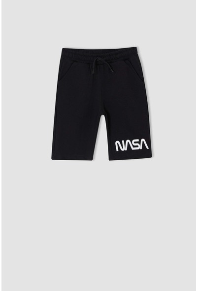 DeFacto Erkek Çocuk Defacto Fit Regular Fit Nasa Lisanslı Esnek Belli Bermuda Şort V7709A621HS DeFacto Erkek Çocuk Defacto Fit Regular Fit Nasa Lisanslı Esnek Belli Bermuda Şort V7709A621HS