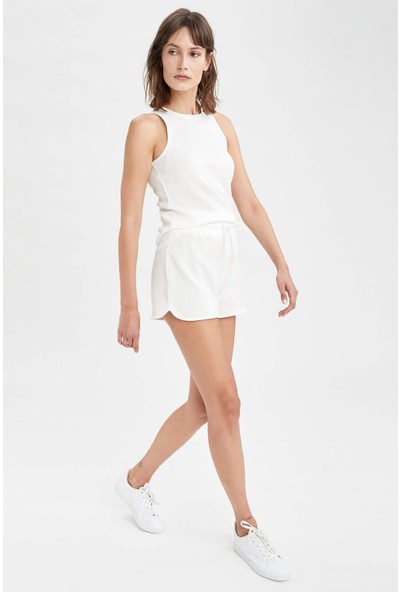 Defacto Beli Bağcıklı Oval Kesim Waffle Mini Şort U4977AZ21SM Defacto Beli Bağcıklı Oval Kesim Waffle Mini Şort U4977AZ21SM