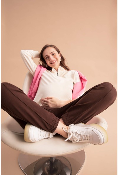 DeFacto Relax Fit Dik Yaka Baskılı Hamile Sweatshirt X1715AZ22SP DeFacto Relax Fit Dik Yaka Baskılı Hamile Sweatshirt X1715AZ22SP