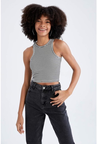 DeFacto Fitted Halter Yaka Çizgili Crop Atlet X3075AZ22SM DeFacto Fitted Halter Yaka Çizgili Crop Atlet X3075AZ22SM