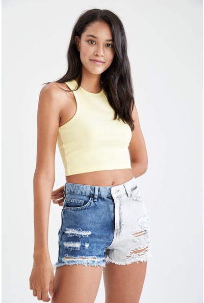 DeFacto Slim Fit Halter Yaka Pamuklu Crop Top U0357AZ21AU DeFacto Slim Fit Halter Yaka Pamuklu Crop Top U0357AZ21AU